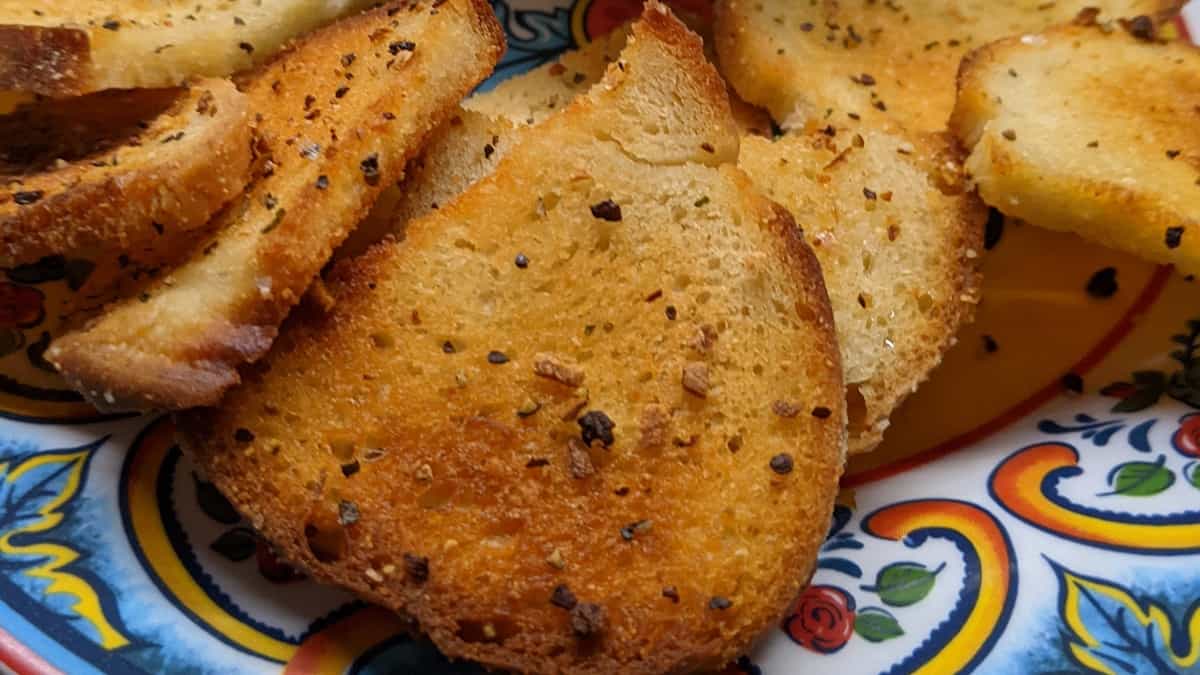 CROSTINI GARLIC Bread Appetizer